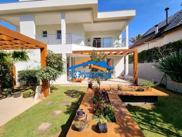 CASA EM CONDOMÍNIO 483 m² NO MORADA DOS LAGOS