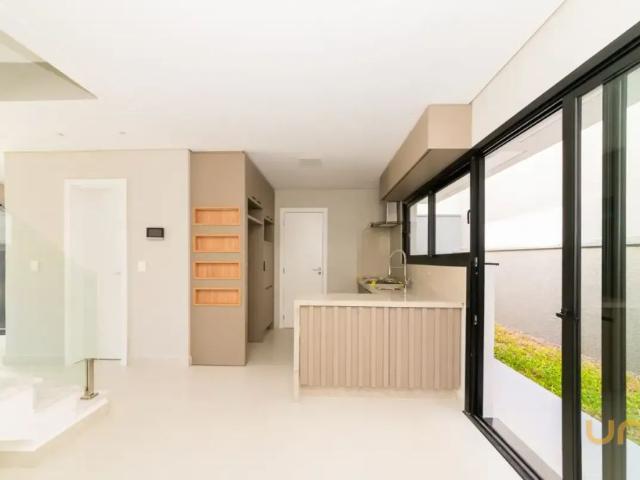 Casa em Condomínio