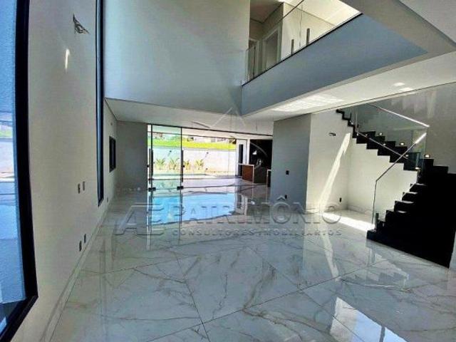 CASA EM CONDOMINIO, 4 Dormitório s Bairro Alphaville Castelo