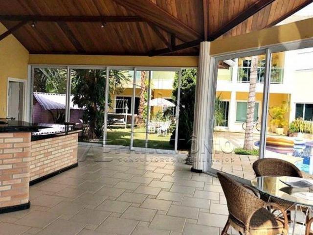 CASA EM CONDOMINIO, 4 Dormitório s Bairro Portal do Éden