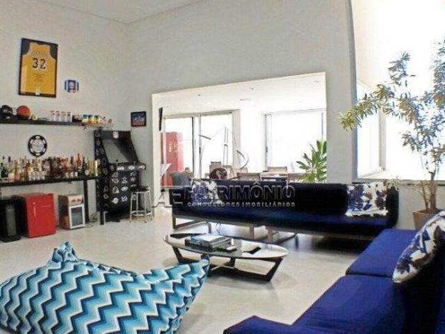 CASA EM CONDOMINIO, 4 Dormitório s Bairro Santa Maria