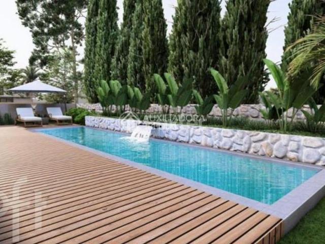 Casa em Condomínio, 4 dormitórios, 400 m², em Estância Velha