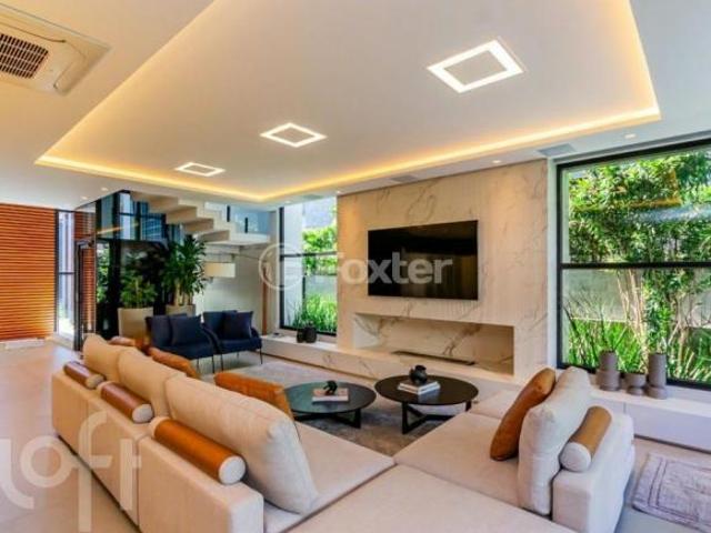 Casa em Condomínio, 4 dormitórios, 451 m², em Marechal Rondon