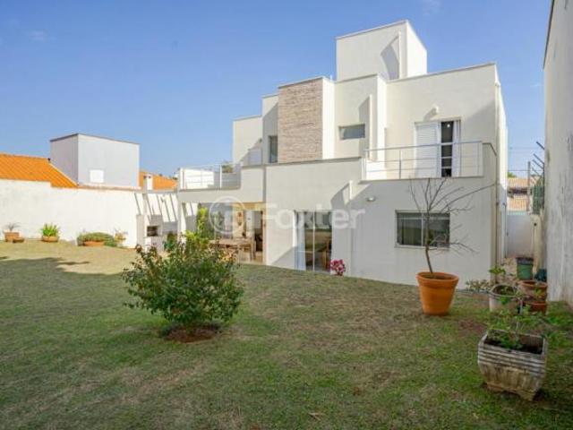 Casa em Condomínio, 4 dormitórios, 459 m², em Loteamento Caminhos de São Conrado Sousas