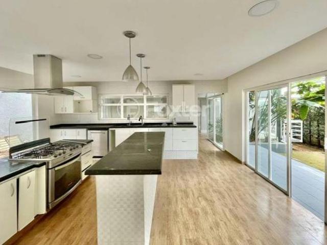 Casa em Condomínio, 4 dormitórios, 501 m², em Parque São Paulo