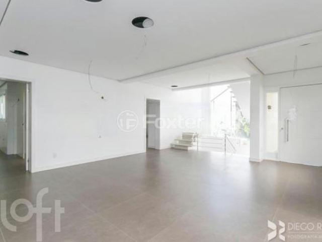Casa em Condomínio, 4 dormitórios, 543.48 m², em Pedra Redonda