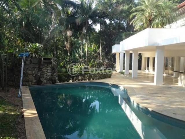 Casa em Condomínio, 4 dormitórios, 641 m², em Jardim Cordeiro