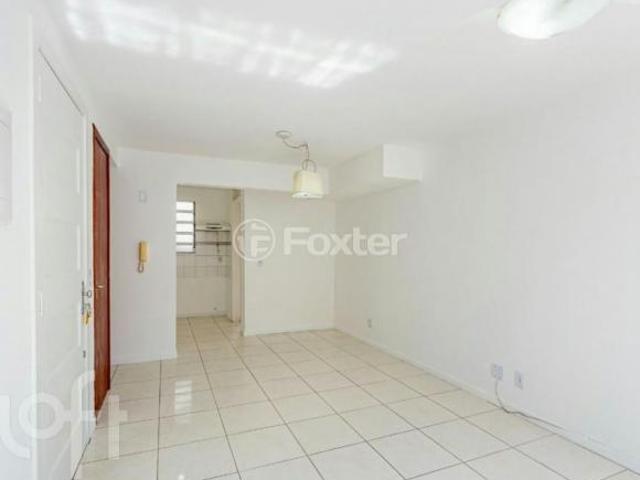 Casa em Condomínio, 4 dormitórios, 85.5 m², em Humaitá