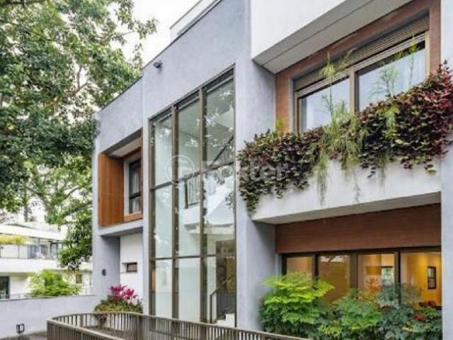 Casa em Condomínio, 4 dormitórios, 888 m², em Jardim dos Estados