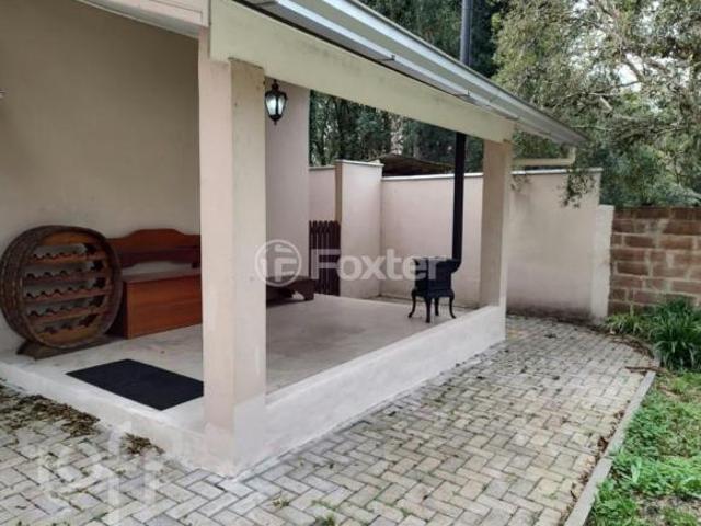 Casa em Condomínio, 4 dormitórios, 100 m², em Mato Queimado