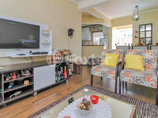 Casa em Condomínio, 4 dormitórios, 139.02 m², em Cavalhada