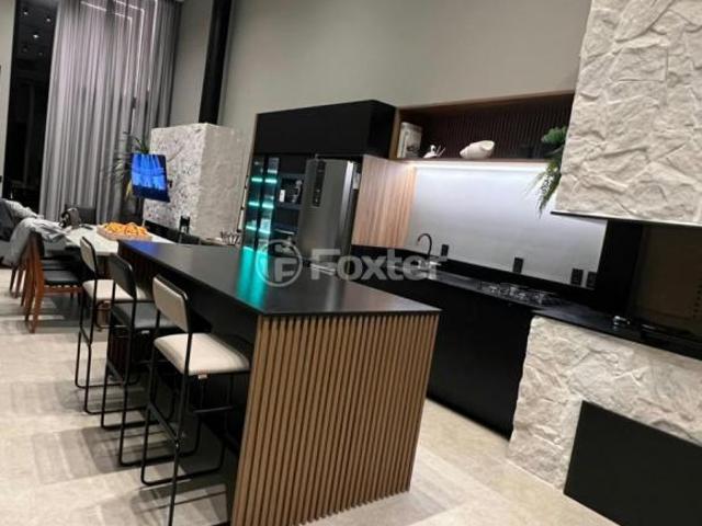Casa em Condomínio, 4 dormitórios, 150 m², em XANGRI LÁ