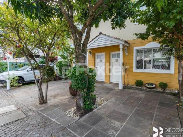 Casa em Condomínio, 4 dormitórios, 150 m², em Jardim Lindóia