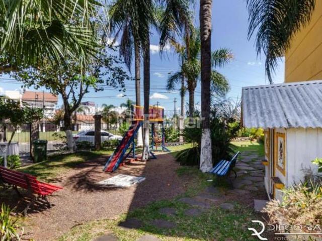 Casa em Condomínio, 4 dormitórios, 165 m², em Sarandi