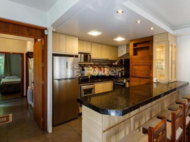 Casa em Condomínio, 4 dormitórios, 166.51 m², em Vila Luiza