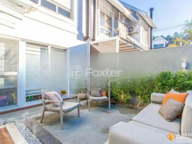 Casa em Condomínio, 4 dormitórios, 176.36 m², em Lomba do Pinheiro