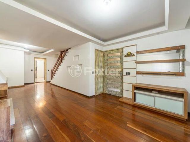 Casa em Condomínio, 4 dormitórios, 179.58 m², em Três Figueiras