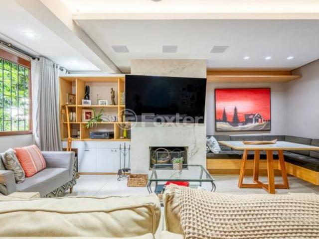 Casa em Condomínio, 4 dormitórios, 210 m², em Tristeza