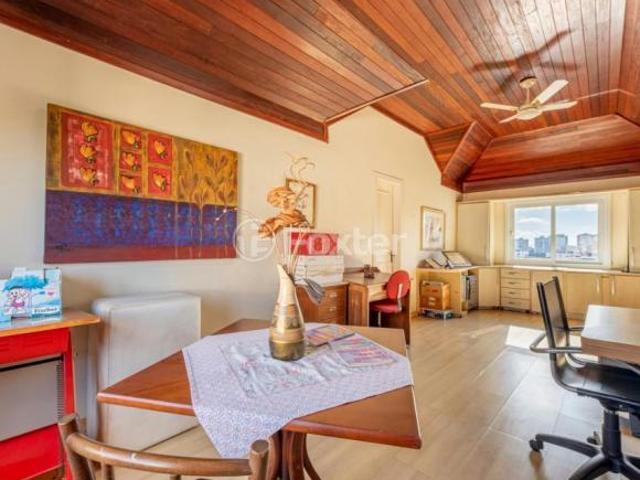 Casa em Condomínio, 4 dormitórios, 212.78 m², em Chácara das Pedras