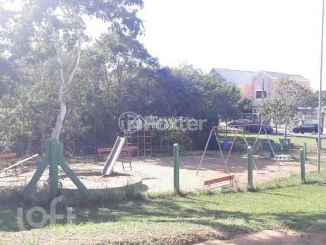 Casa em Condomínio, 4 dormitórios, 212 m², em Mário Quintana