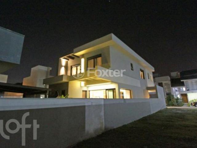 Casa em Condomínio, 4 dormitórios, 220.46 m², em Fátima