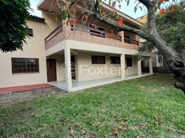Casa em Condomínio, 4 dormitórios, 224 m², em Elsa