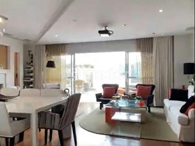 Casa em Condomínio, 4 dormitórios, 224 m², em Planalto Paulista