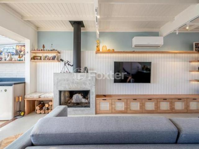 Casa em Condomínio, 4 dormitórios, 230.51 m², em Pedra Redonda