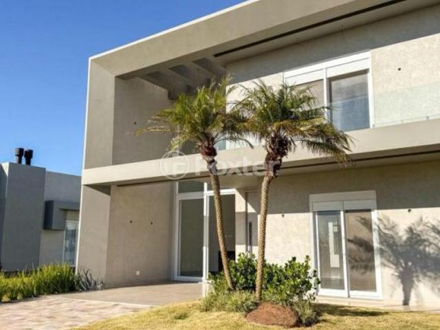 Casa em Condomínio, 4 dormitórios, 240 m², em Praia de Arroio Teixeira Arroio Teixeira