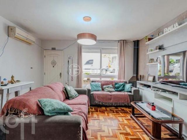 Casa em Condomínio, 4 dormitórios, 240 m², em Santo Antônio