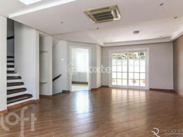 Casa em Condomínio, 4 dormitórios, 242.78 m², em Chácara das Pedras