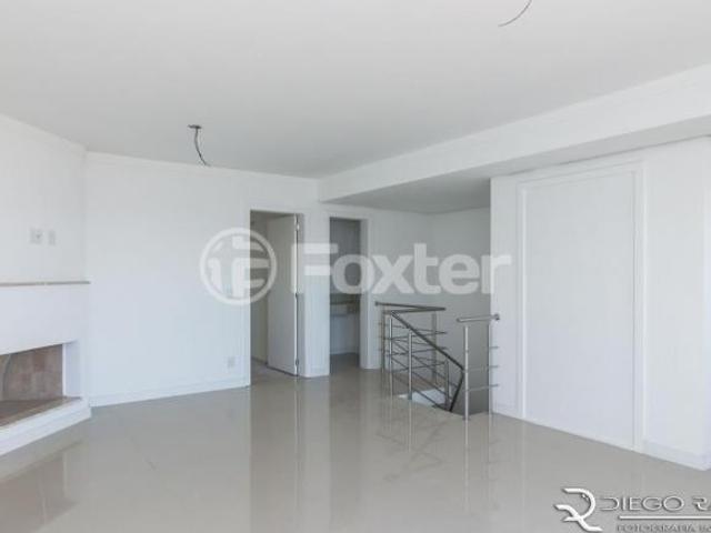 Casa em Condomínio, 4 dormitórios, 250 m², em Praia de Belas