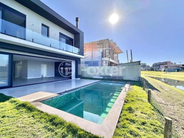 Casa em Condomínio, 4 dormitórios, 280 m², em Parque Antártica