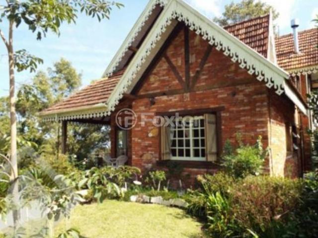 Casa em Condomínio, 4 dormitórios, 306 m², em Santa Terezinha