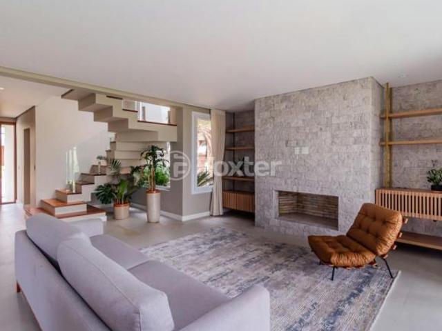 Casa em Condomínio, 4 dormitórios, 314.13 m², em Sans Souci