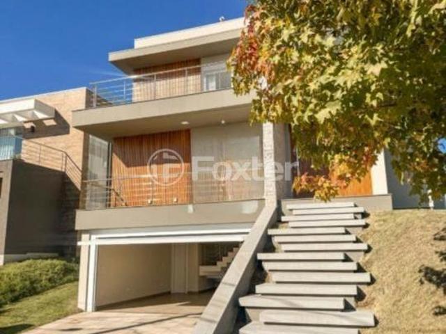 Casa em Condomínio, 4 dormitórios, 314.9 m², em São Vicente