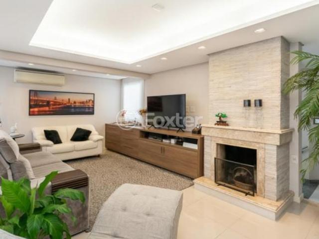 Casa em Condomínio, 4 dormitórios, 320 m², em Lomba do Pinheiro