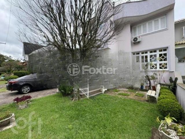 Casa em Condomínio, 4 dormitórios, 397.54 m², em Lomba do Pinheiro