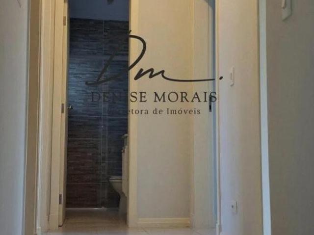 Casa em Condomínio 4 dormitórios à Venda