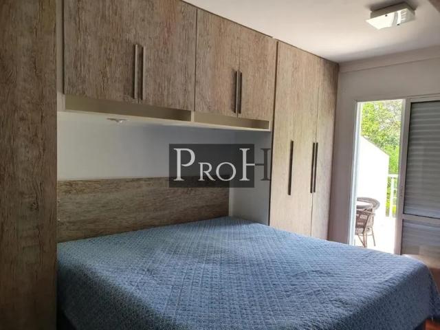 Casa em Condomínio 4 dormitórios sendo 1 suíte – R$ 800.000,00