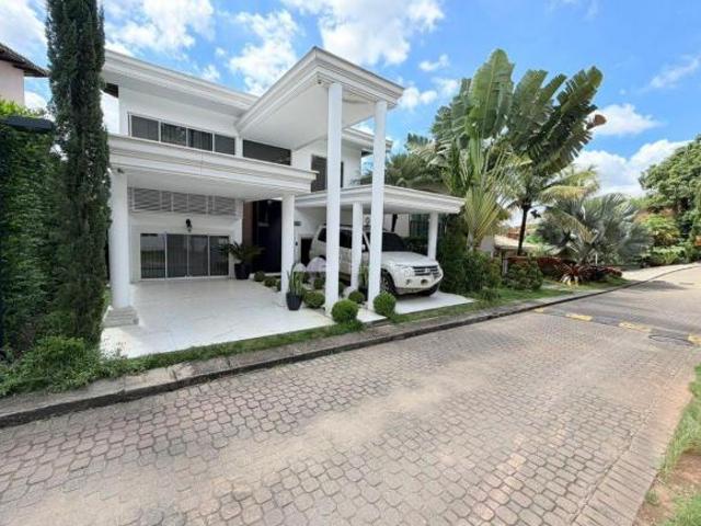 CASA EM CONDOMÍNIO 4 QUARTOS BAIRRO TREVO