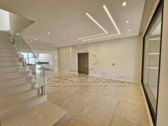 CASA EM CONDOMINIO 4 QUARTOS SENDO 3 SUITES E 1CLOSET RESIDENCIAL ALPHAVILLE NOVA ESPLANADA I