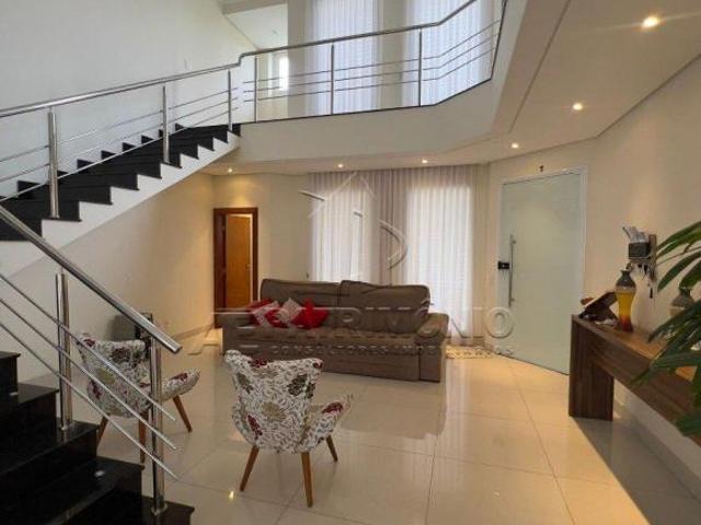 CASA EM CONDOMINIO 4 QUARTOS 2 SUITES 1 SUITE COM CLOSET