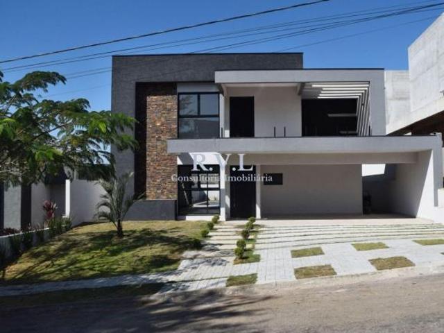 Casa em condomínio 4 suítes, 2 salas, 6 banheiros, 4 vagas Atibaia SP, Condomínio Figueira Garde