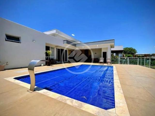Casa em condomínio 4 suites