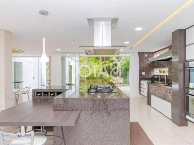 CASA EM CONDOMÍNIO 4 SUÍTES PINEVILLE 418M²
