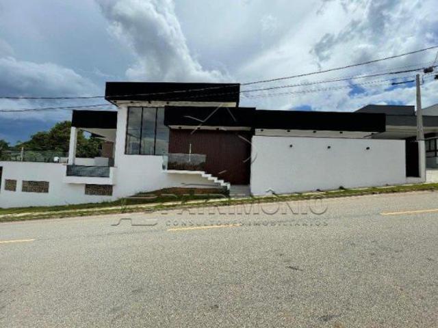 CASA EM CONDOMINIO 4 SUITES RESIDENCIAL HELENA MARIA