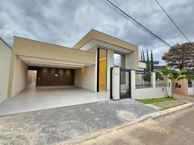 Casa em Condomínio 4 Suítes rua 5 Vicente pires