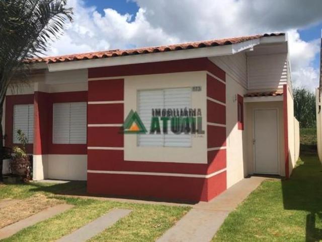 Casa em Condomínio