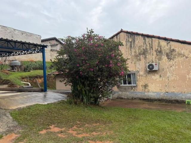 Casa em condomínio